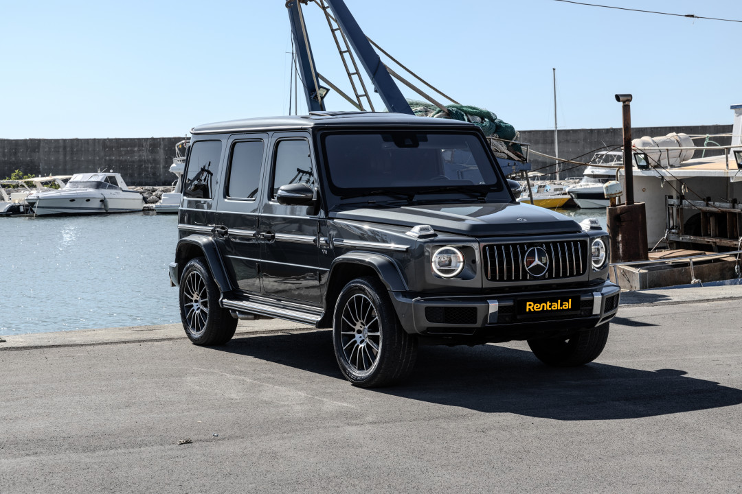Mercedes Benz G500